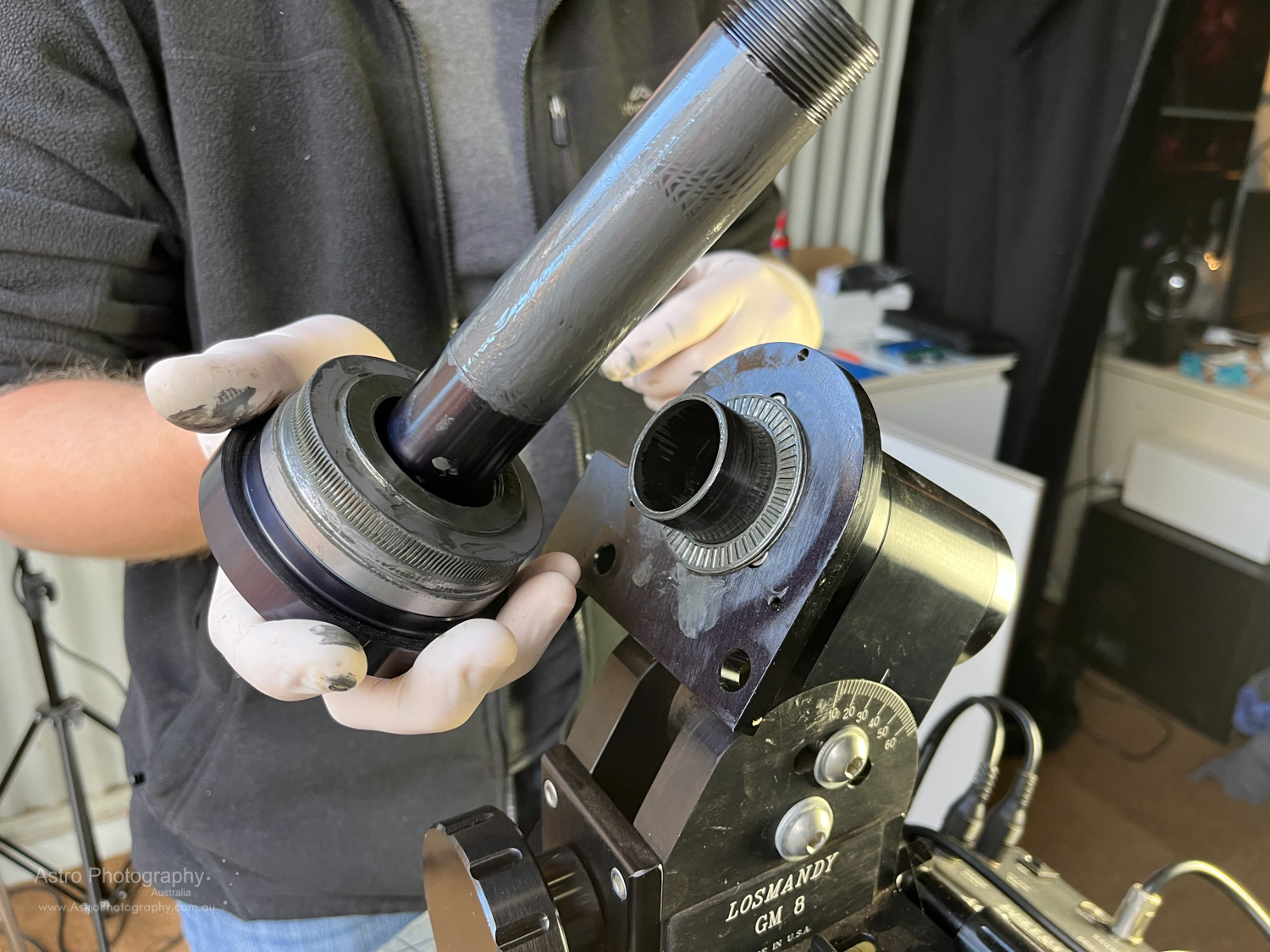 Losmandy GM-8 Disassembly and re-greasing – Roger Groom's Website